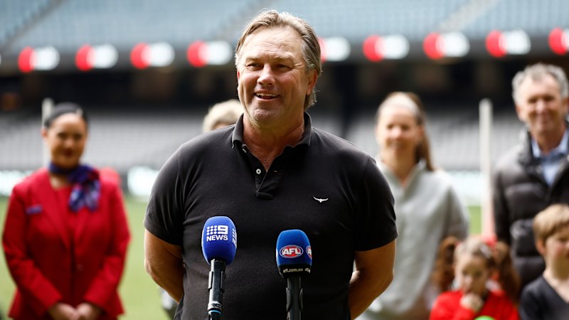 Hero sheds tears recounting how she comforted Modra after 'freak crash'