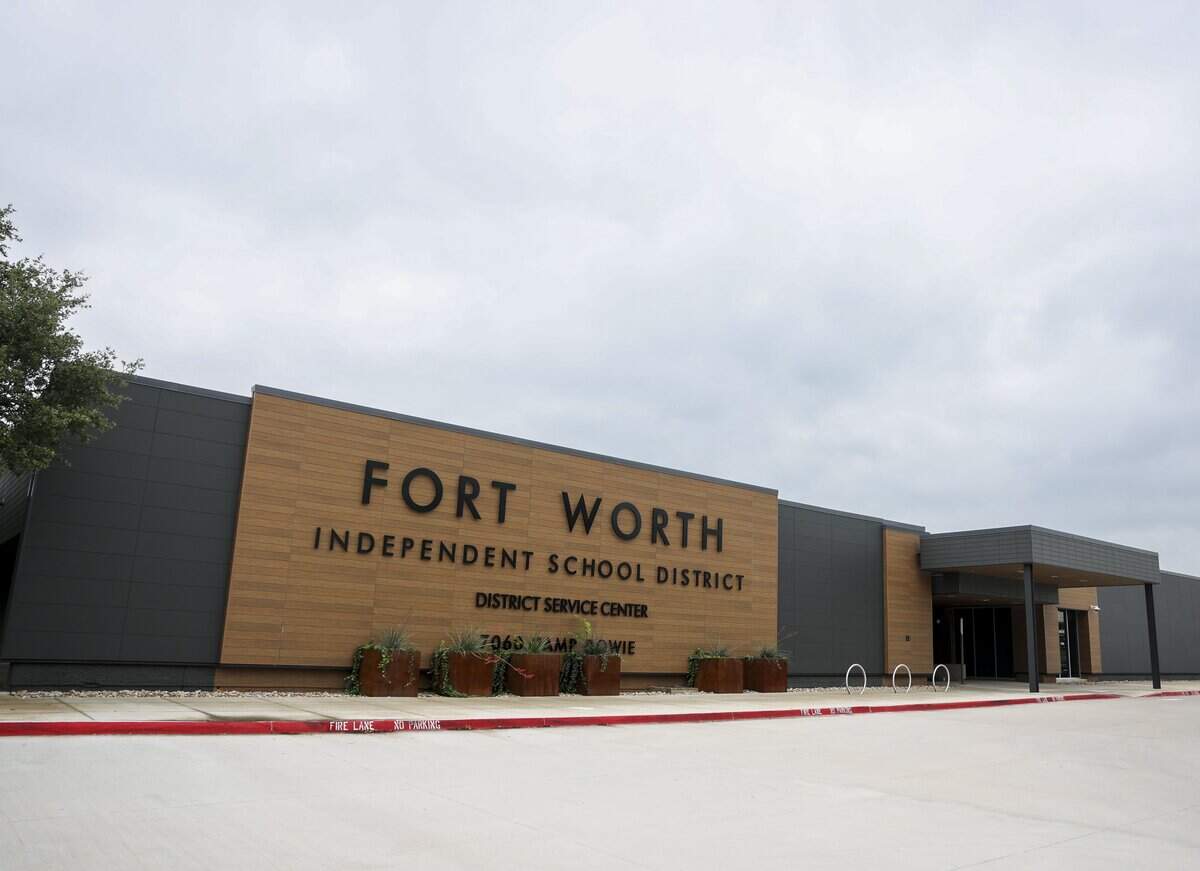 Tarrant Democrats blast decision to close Newcomer Academy as blow to ...