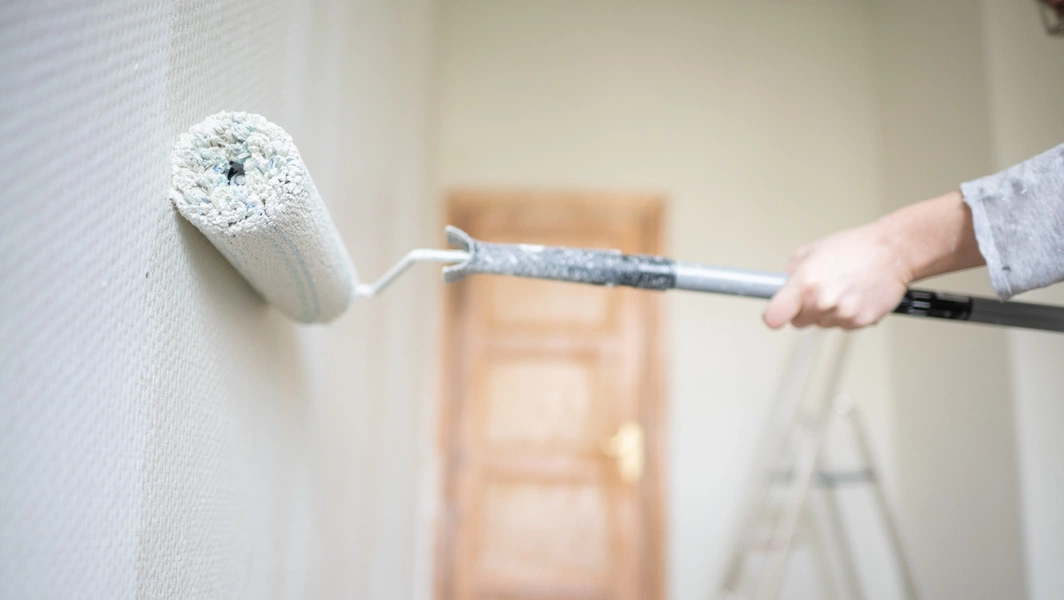 Common mistakes to avoid when painting white walls