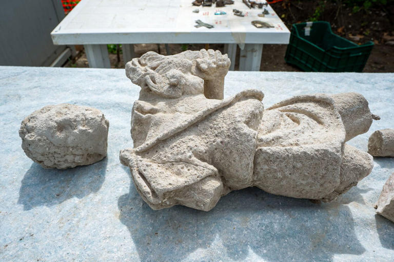 Une villa romaine oubliée sauvée in extremis du pillage par les ...