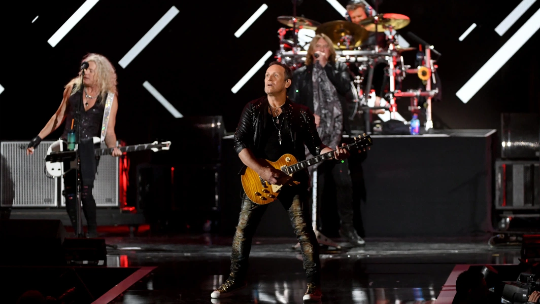 4 bands that defined arena rock