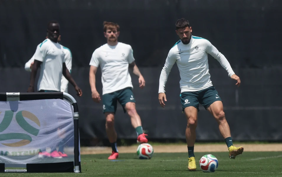 Socceroos aim for Group D lead in USA clash