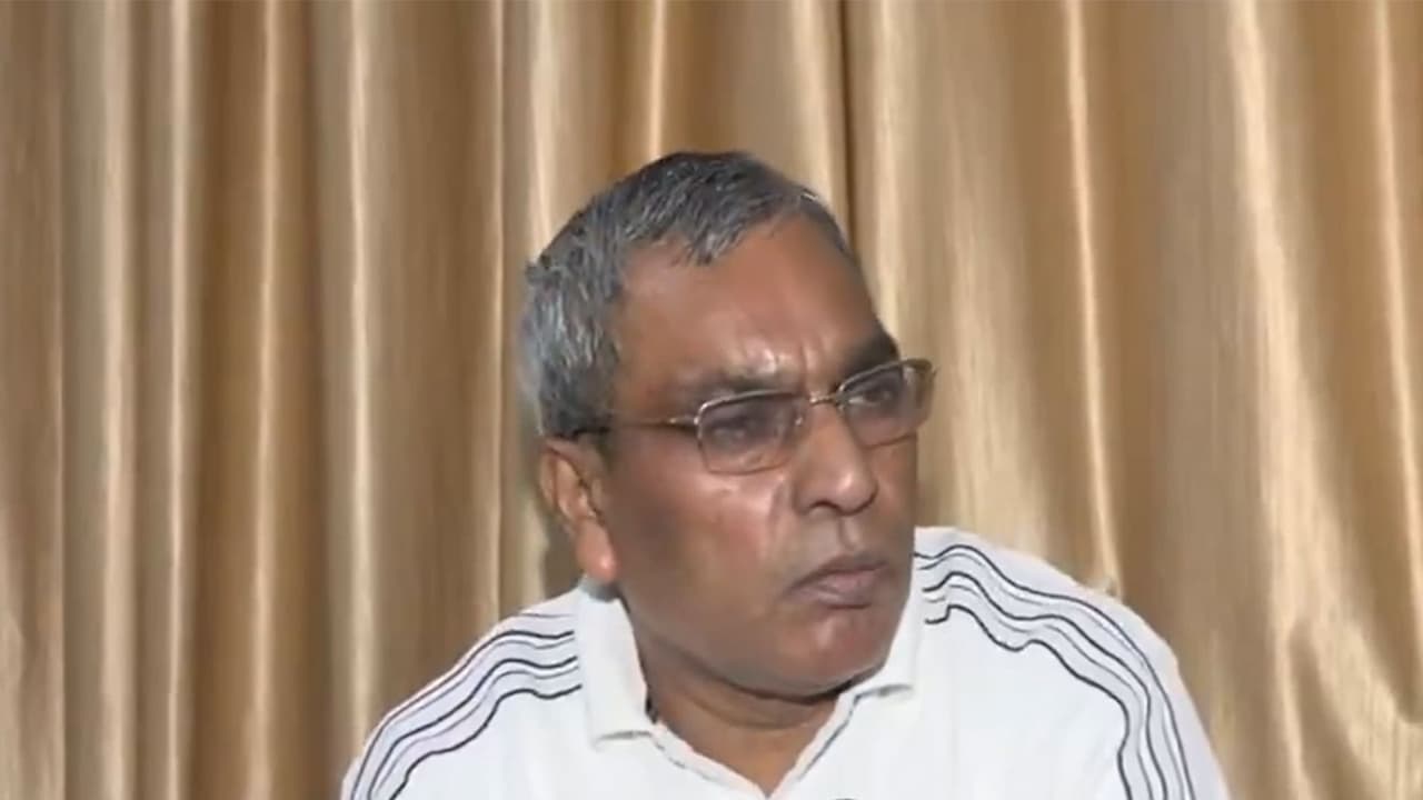 Rajbhar attacks SP, predicts split; 'real uncle' to be president