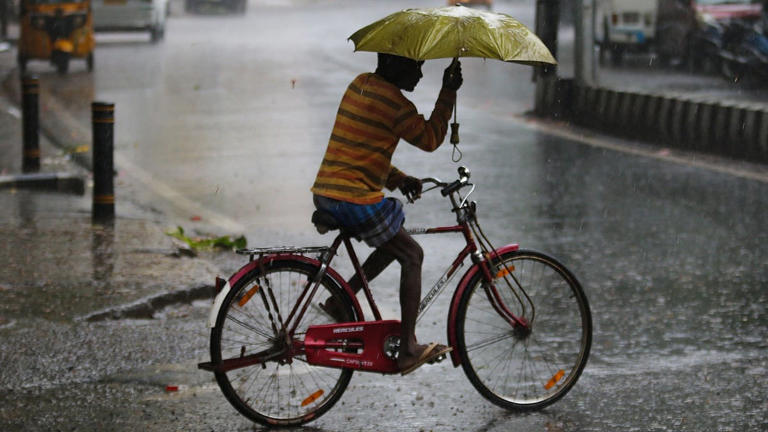 Delhi to witness light rains, thunderstorms till June 21