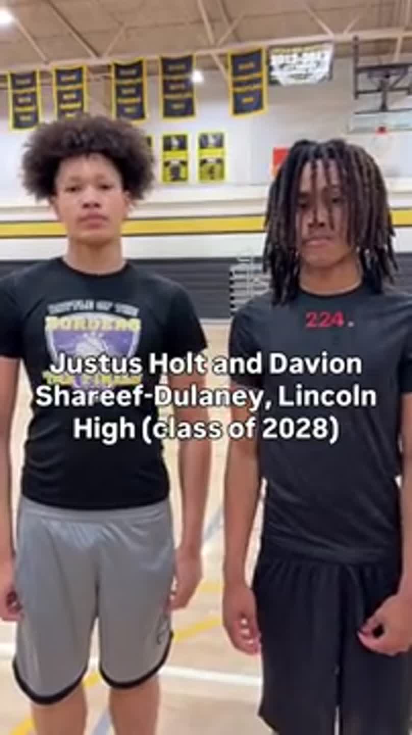 Lincoln's Justus Holt, Davion Shareef-Dulaney pull in college offers