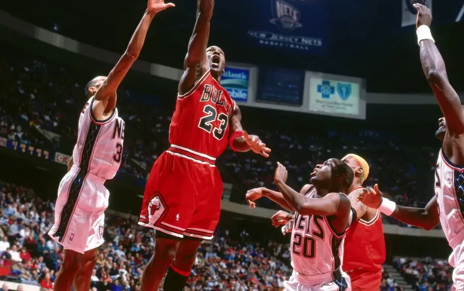 Michael Jordan calls basketball 'easiest job in America'