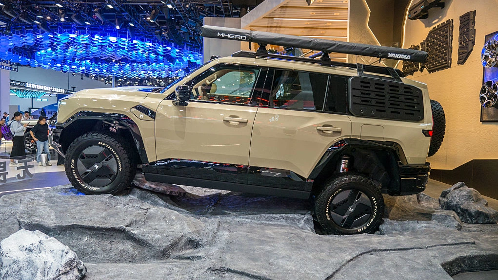 9 extreme off-road vehicles with advanced engineering