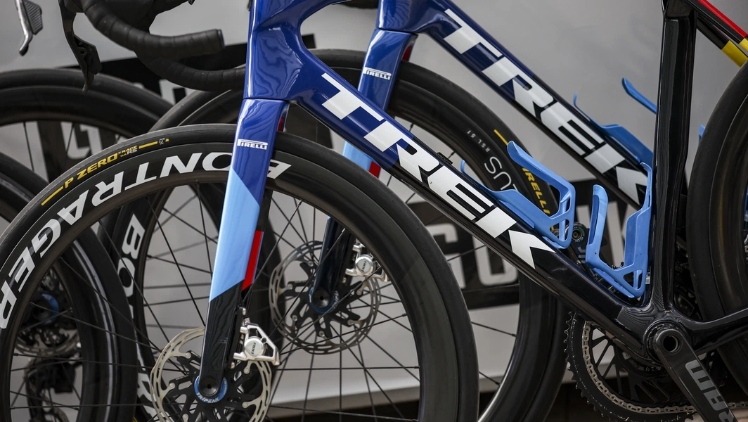 Gravel and endurance bikes compared
