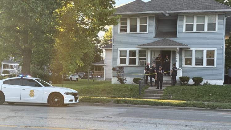 Police: 1 person critically injured in shooting on Indianapolis' near ...
