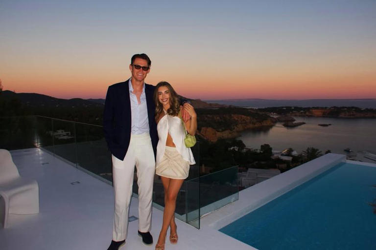 Scott McTominay is dating 'Queen of Italy' WAG who's wowed in stunning ...