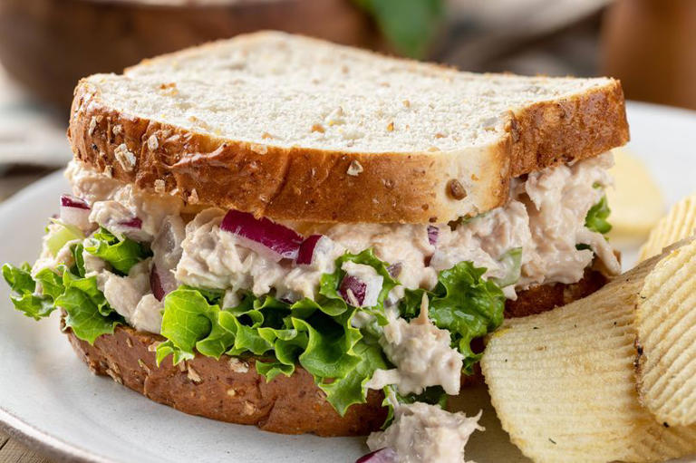 Ditch mayonnaise for better ingredient to make tuna mayo sandwich much ...