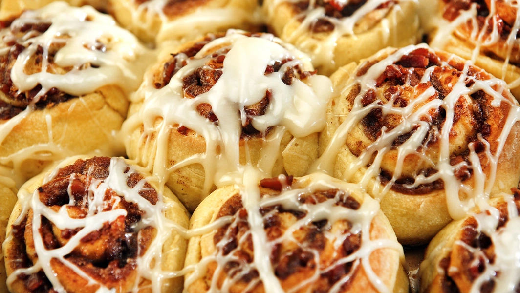 4 store-bought cinnamon rolls ranked by taste and texture