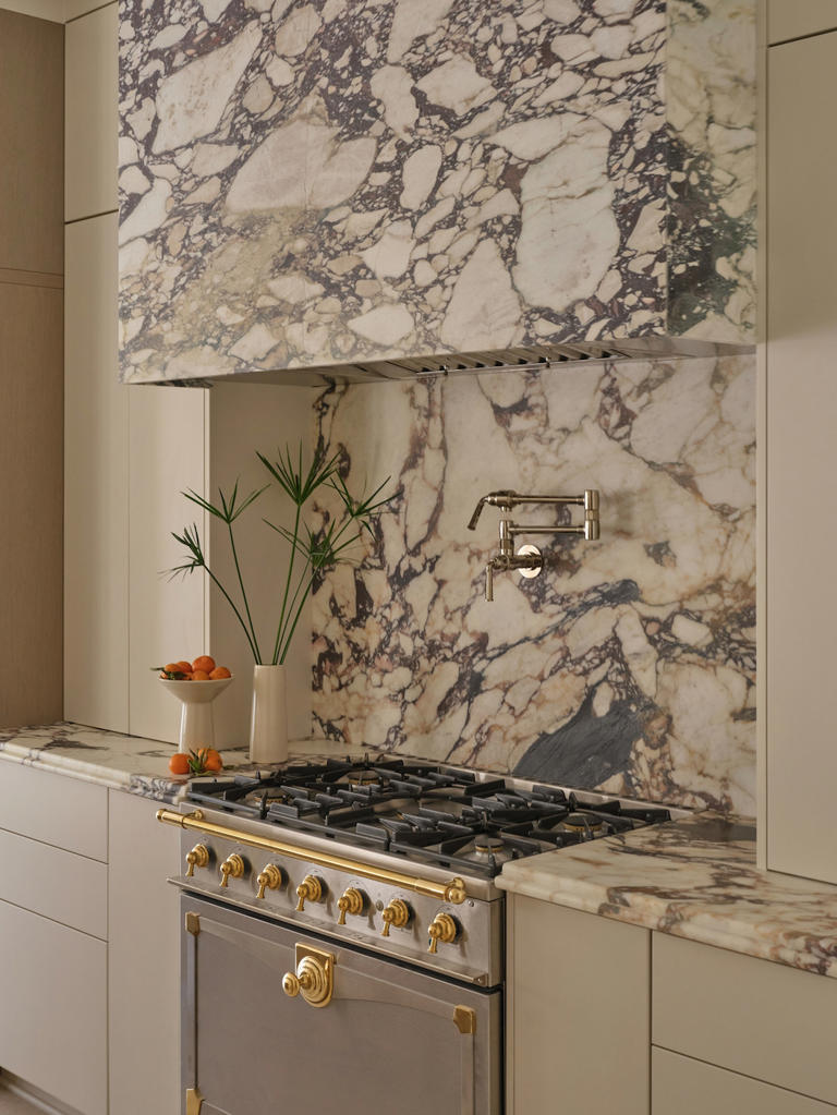 This year's kitchen marble trends prove designers are taking the ...