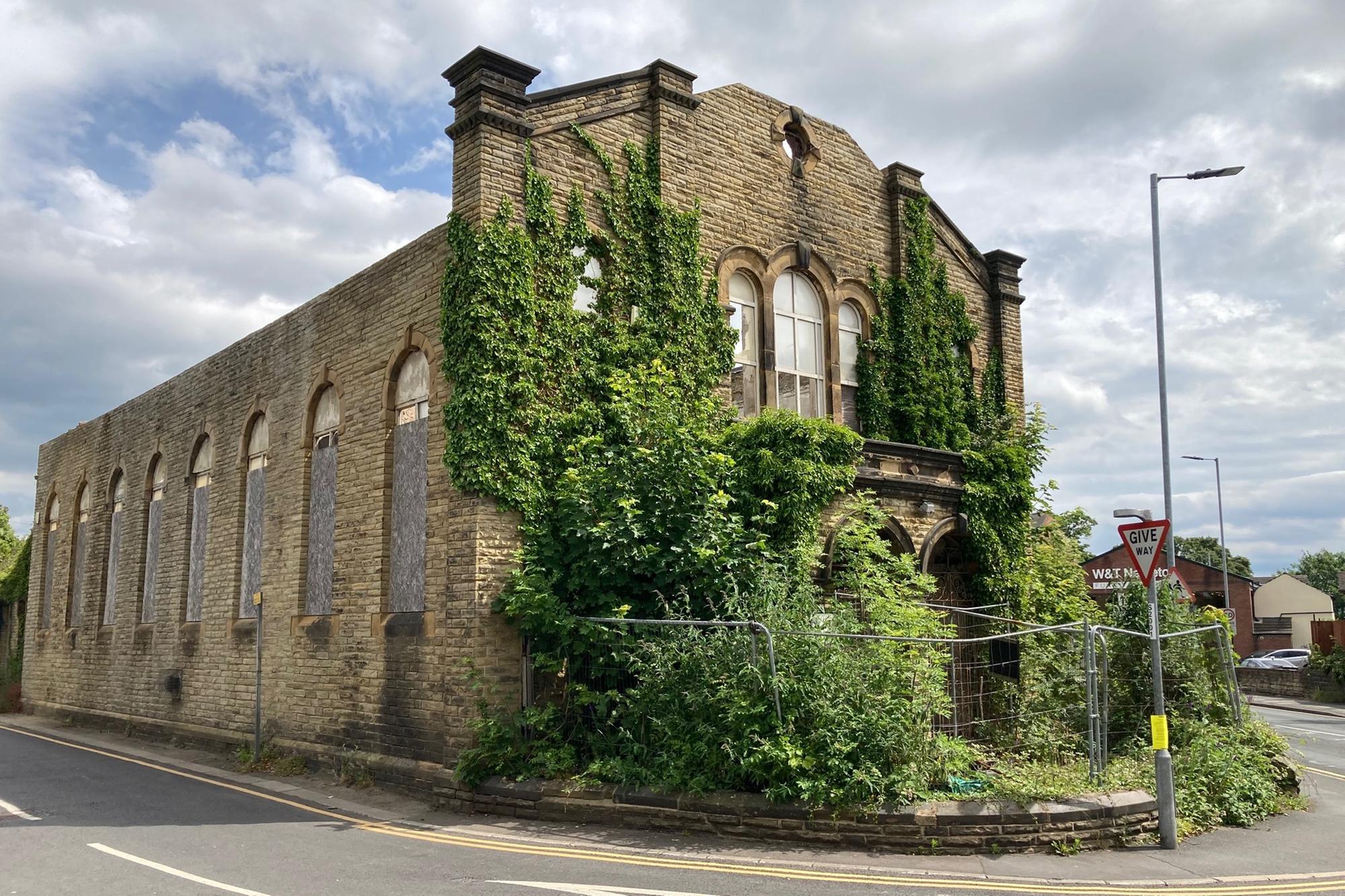 'Eyesore' former Methodist church to be converted into apartments