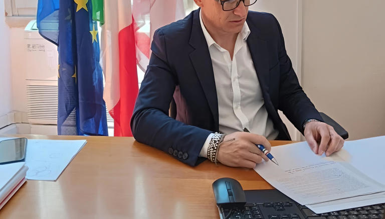 Marco Guidi costretto a lasciare la Regione