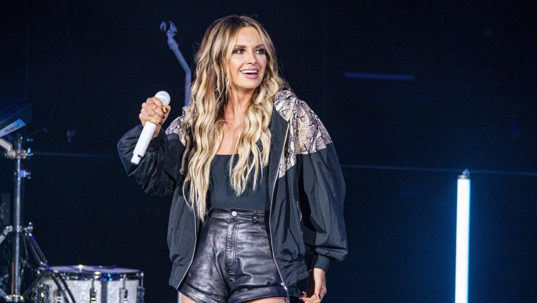 Carly Pearce’s lighthearted Woodstock moment