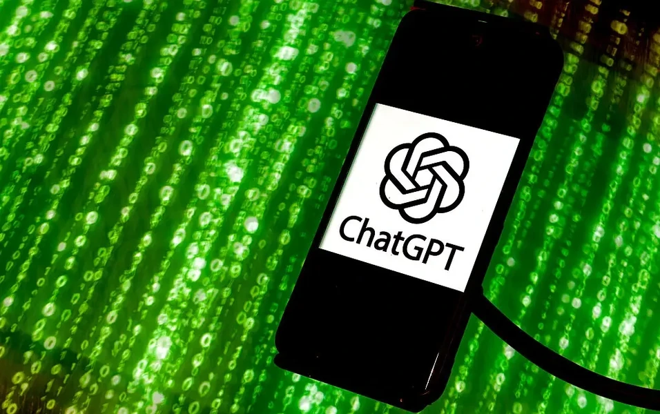 Americans embrace AI chatbots despite deep trust concerns