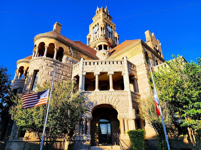 People travel to this Texas town just to see its unusually beautiful ...