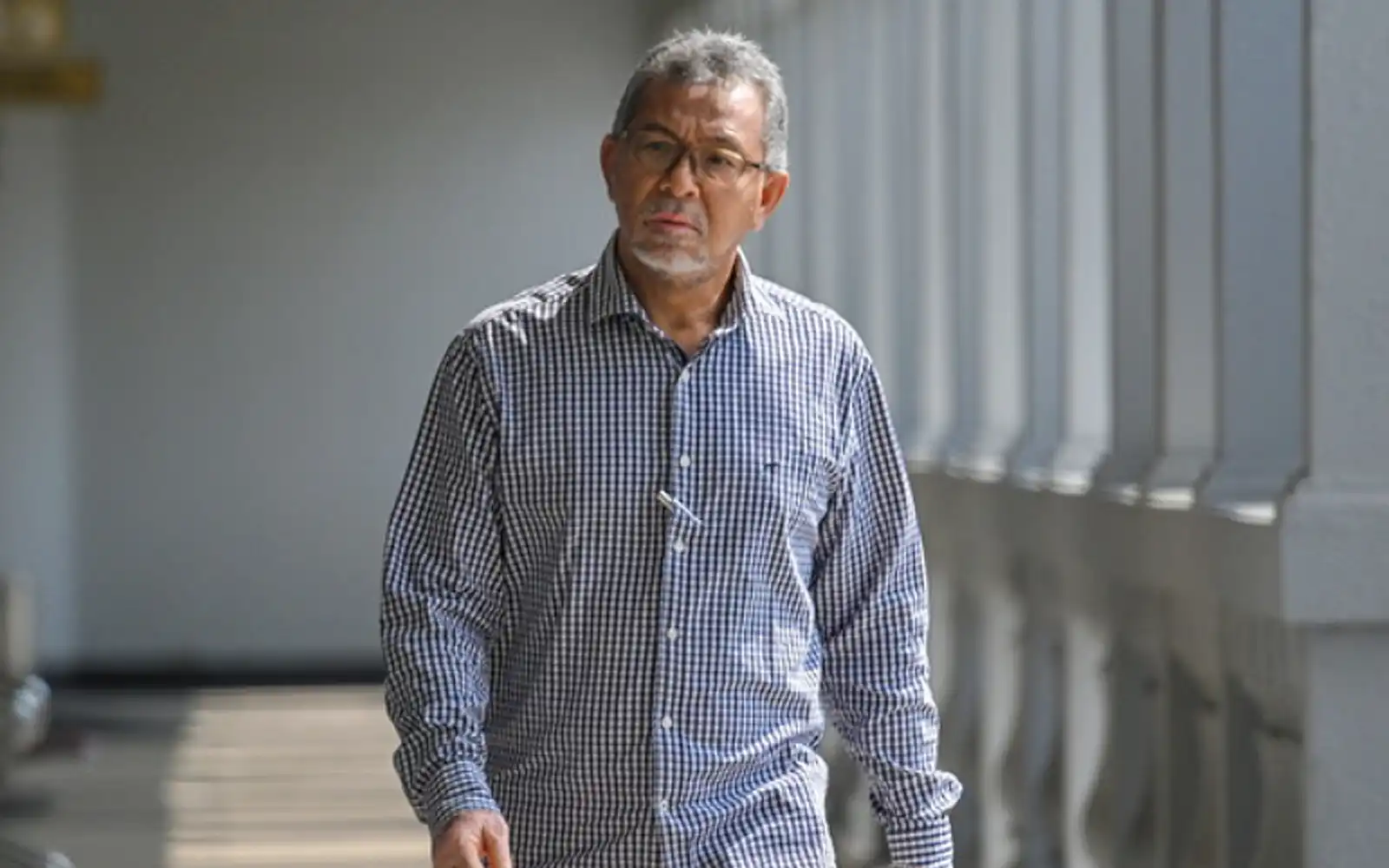 Prosecution closes case against ex-Perlis MB after 21 witnesses testify