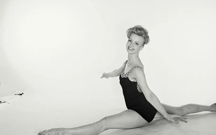 Master your splits with smart flexibility training
