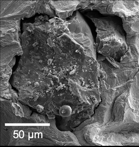 Moon dust may be hiding signs of pulverised alien technology
