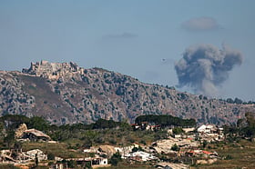 Israeli strikes rock southern Lebanon despite truce push