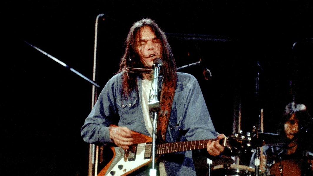 5 rock icons who defined 1970s country rock