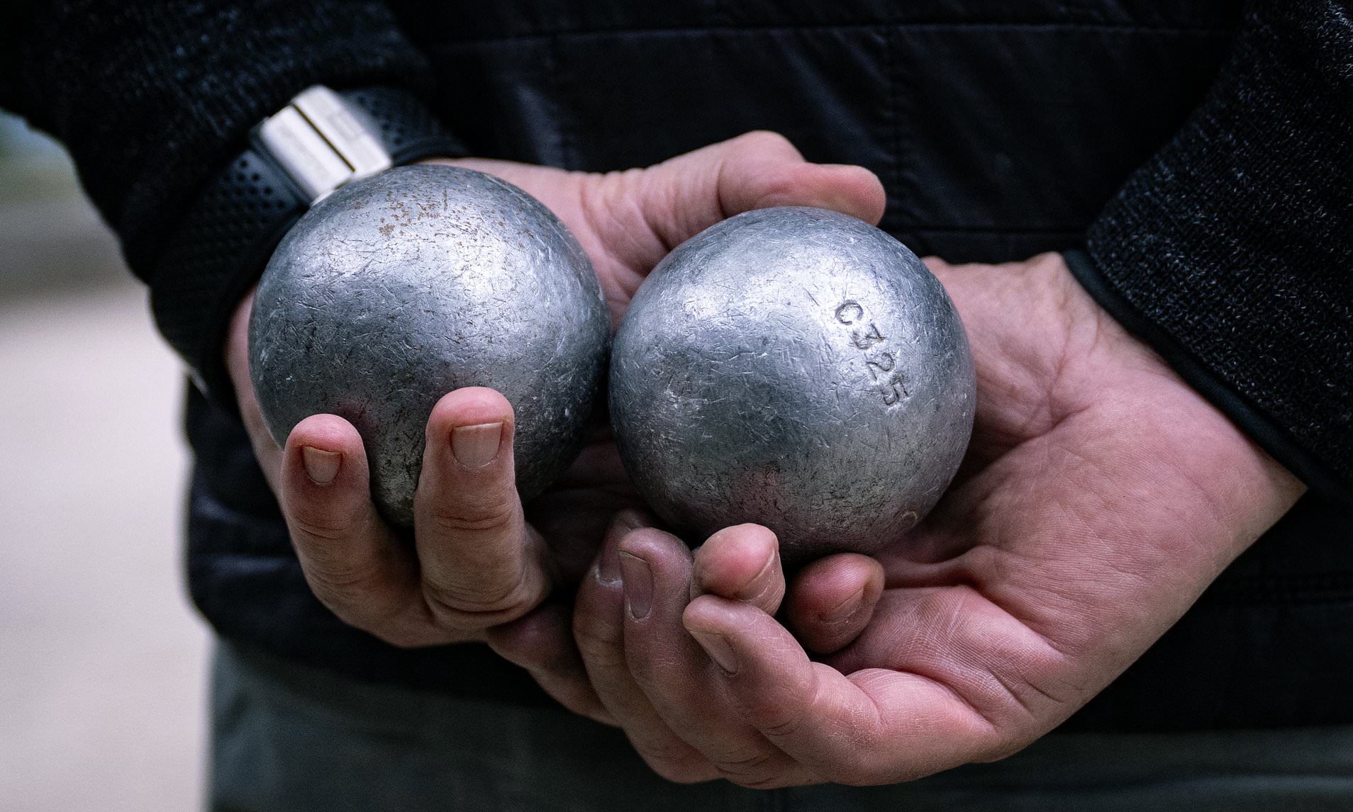 Pétanque player, 81, kills 68-year-old opponent with metal ball after ...