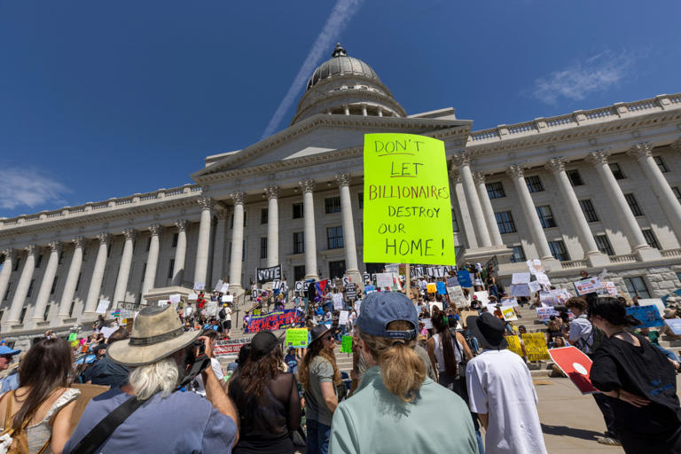 Data center backlash turns to threats and violence as anger spreads