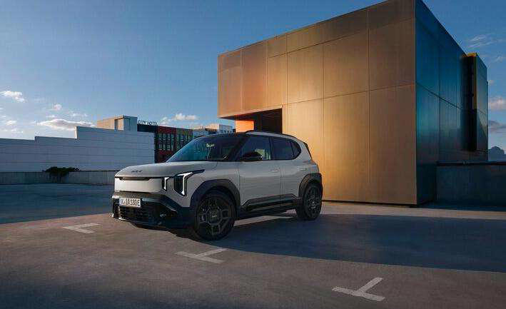 Kia EV2 Black-Line 2026: nuova versione, autonomia 453 km e design premium