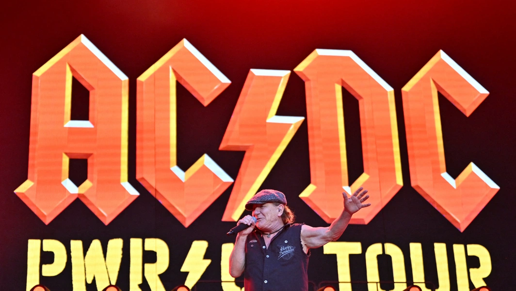 10 rock bands who reinvented their sound