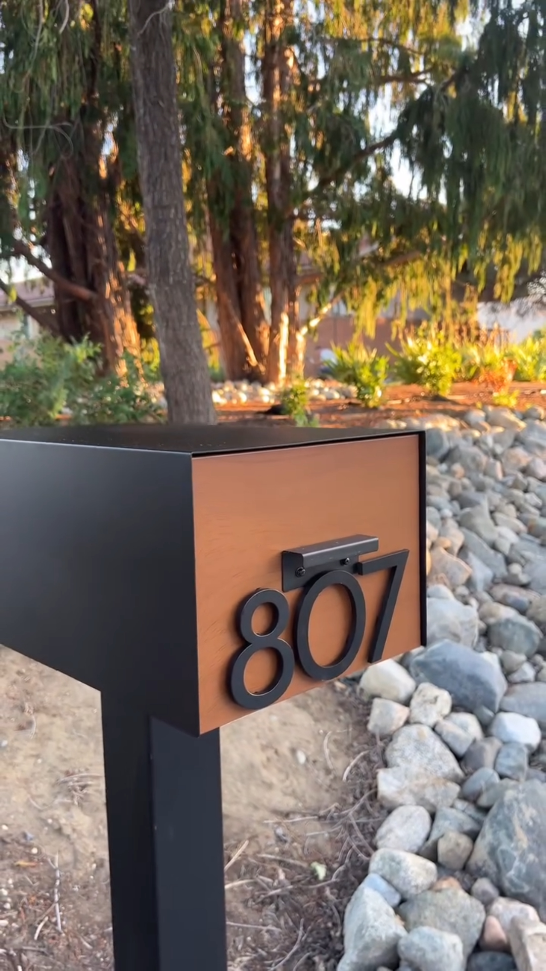 Modern mailbox makeover