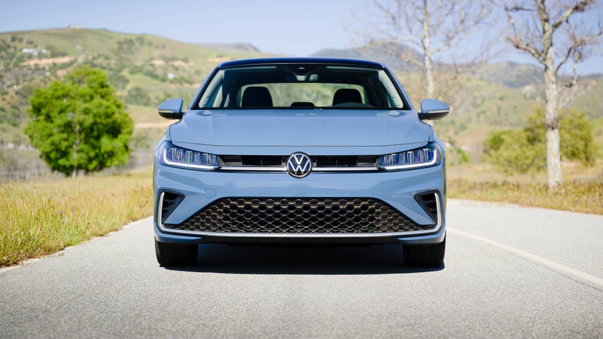 VW drops very attractive Jetta lease offer, $0 down & under $320/mo for ...