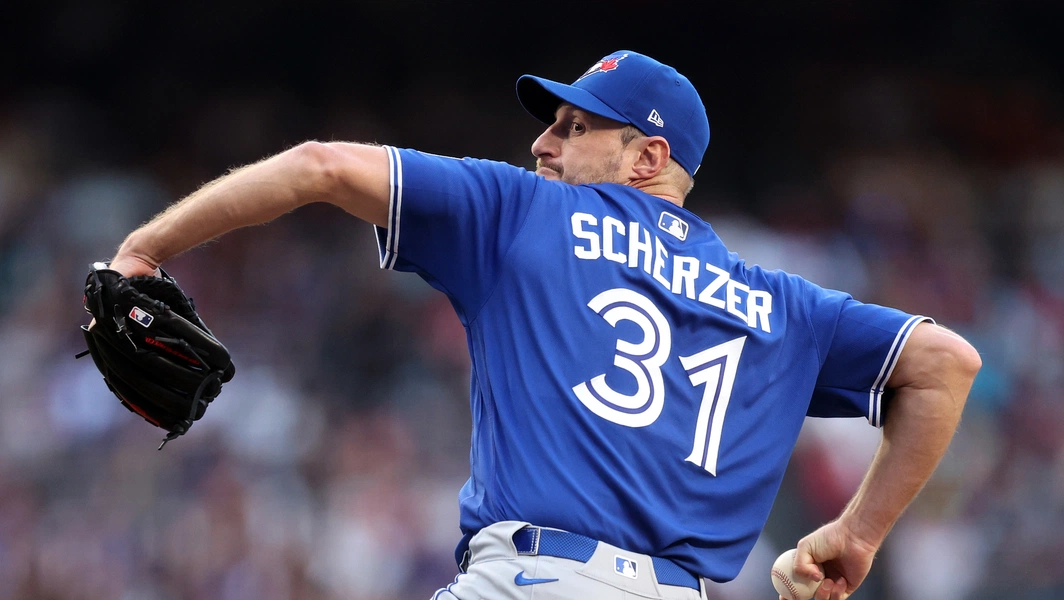 Blue Jays sweep Red Sox days after Scherzer placed on IL