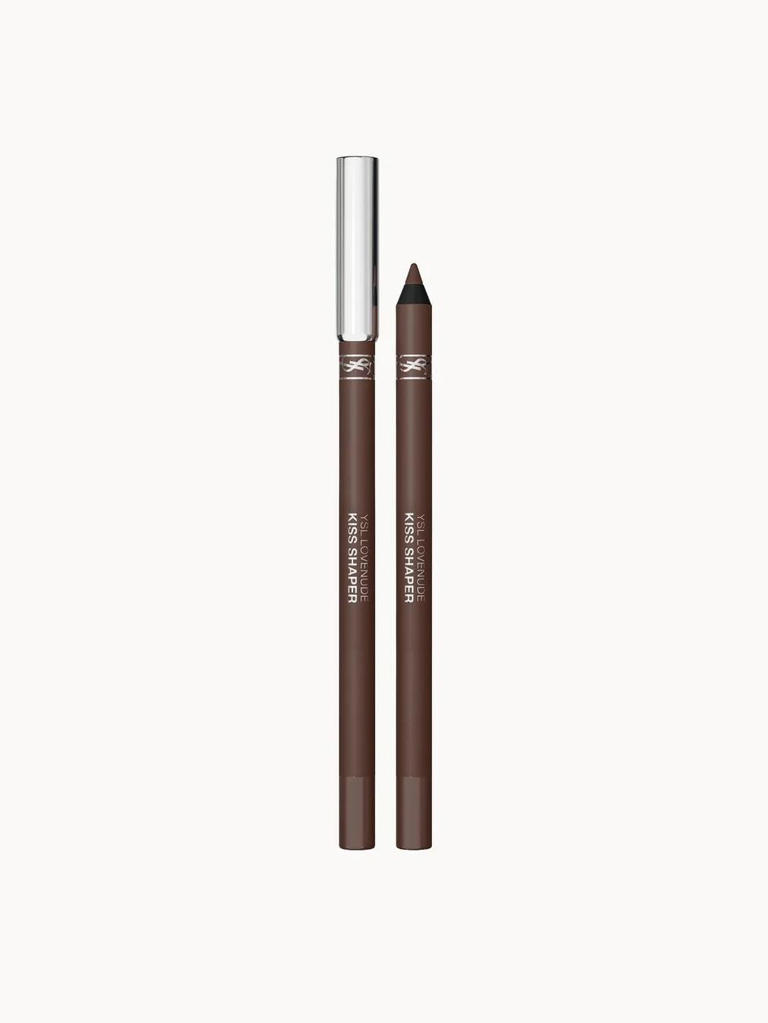 Uma Jammeh shares the £9.99 beauty staple that keeps her makeup in ...