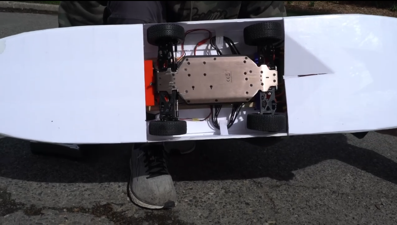EDF powered jet car high speed stability test