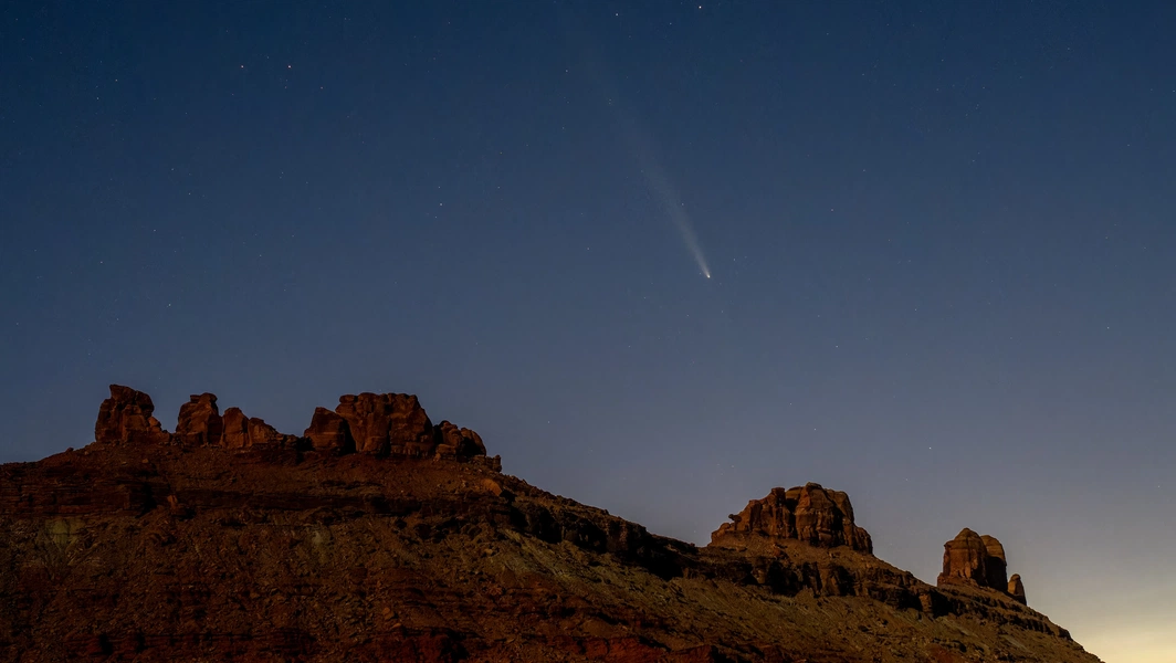 Oxford model suggests interstellar comet may predate the Sun