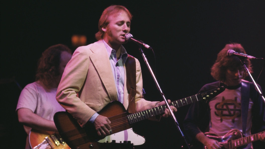 10 timeless folk rock songs and their lasting impact