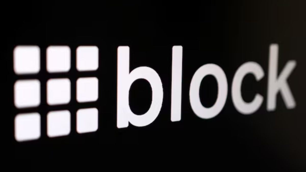After laying off 4,000 workers, Block reveals Builderbot that can ...