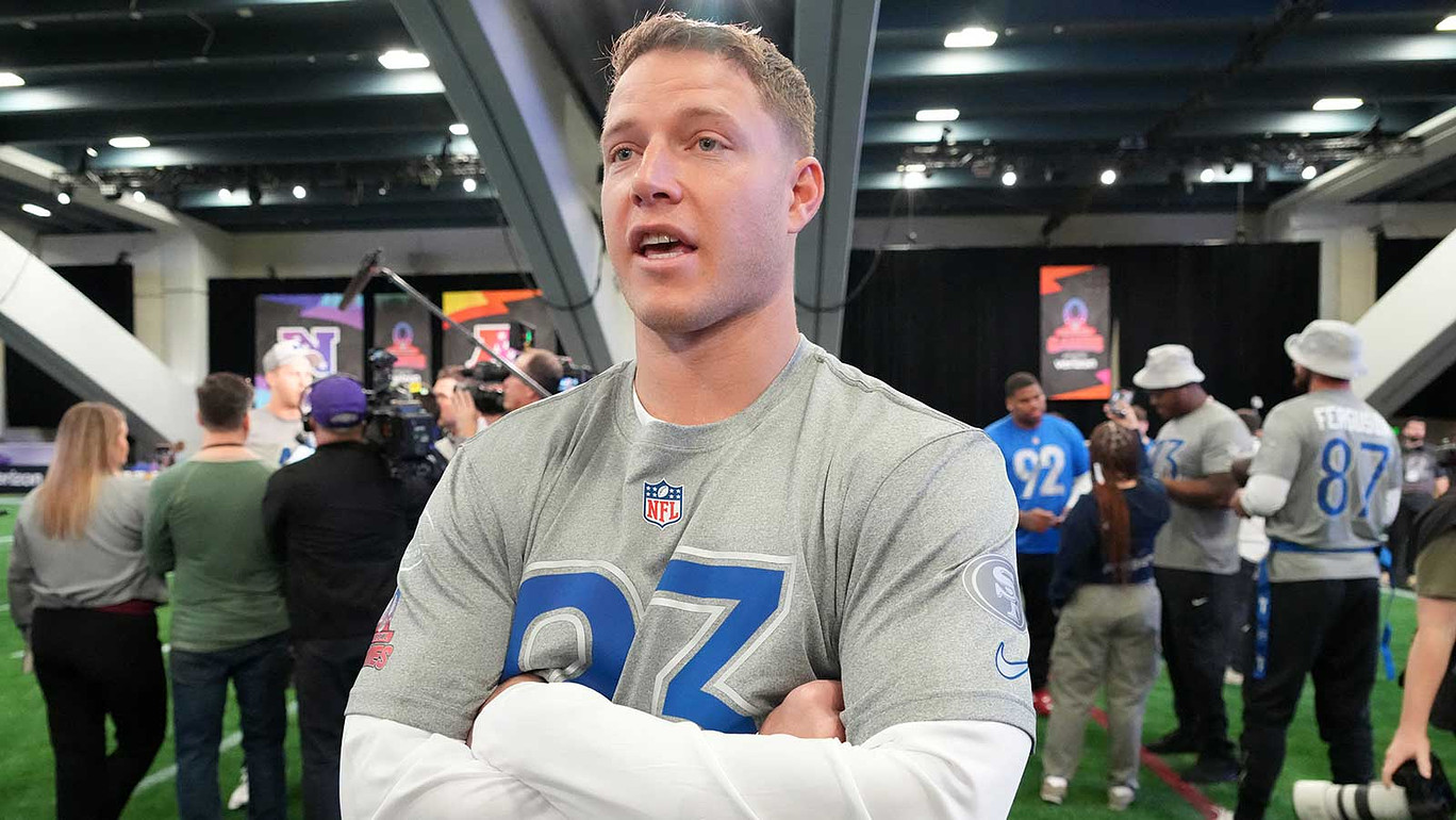 Olivia Culpo hilariously catches 49ers’ Christian McCaffrey’s sneaky ...