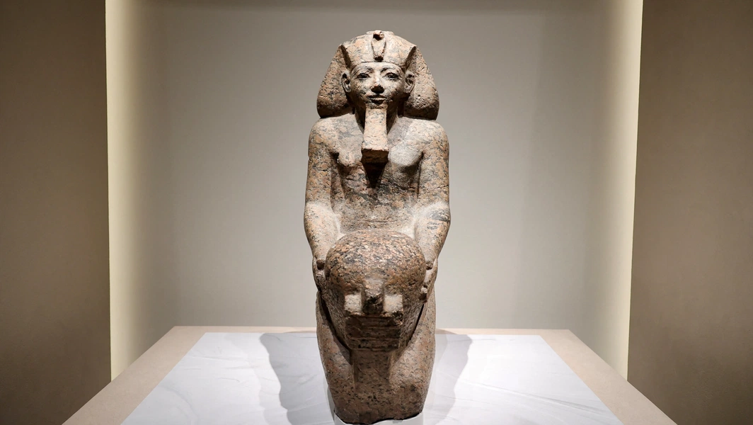 13 eccentric lives of historical figures