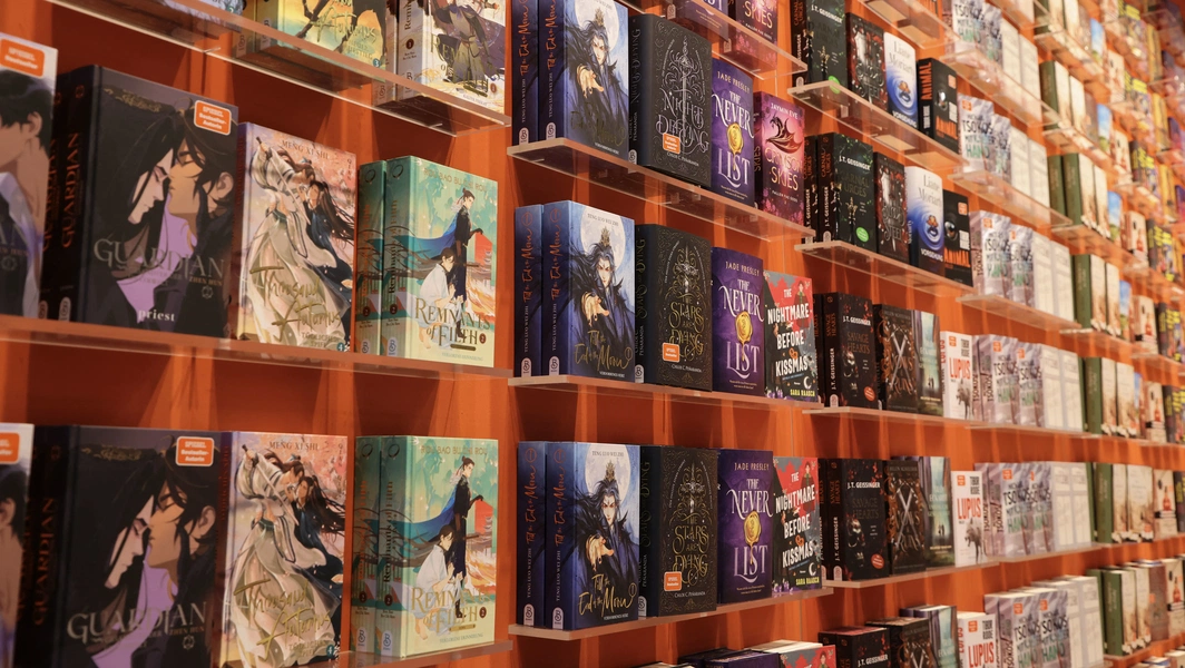 4 captivating fantasy novels across worlds and eras