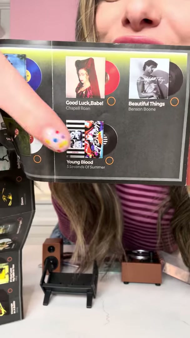 Little record BIG sound but make it 5 SOS! #minibrands #minibrandsvinyl ...