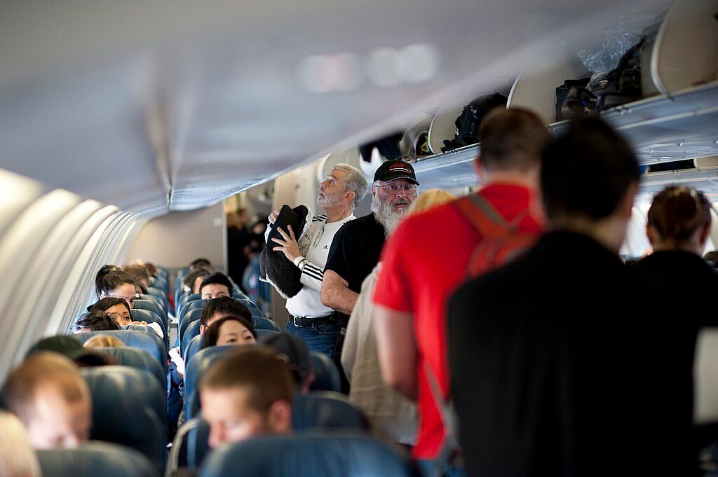 Delta Air Lines passengers want to ban the worst thing ever on an ...