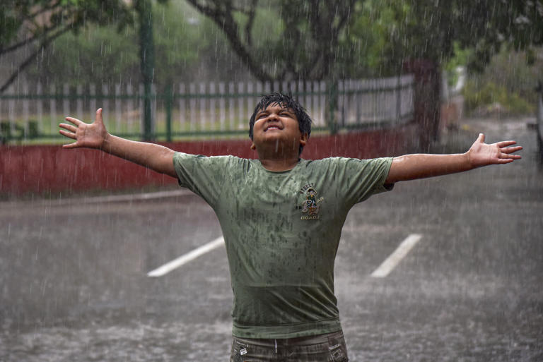 Thunderstorms bring rain relief across parts of Rajasthan; heavy ...