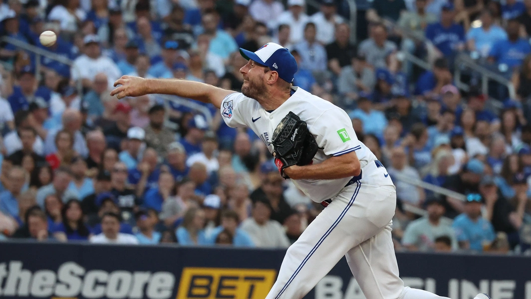 Blue Jays sweep Red Sox but lose Scherzer to injury