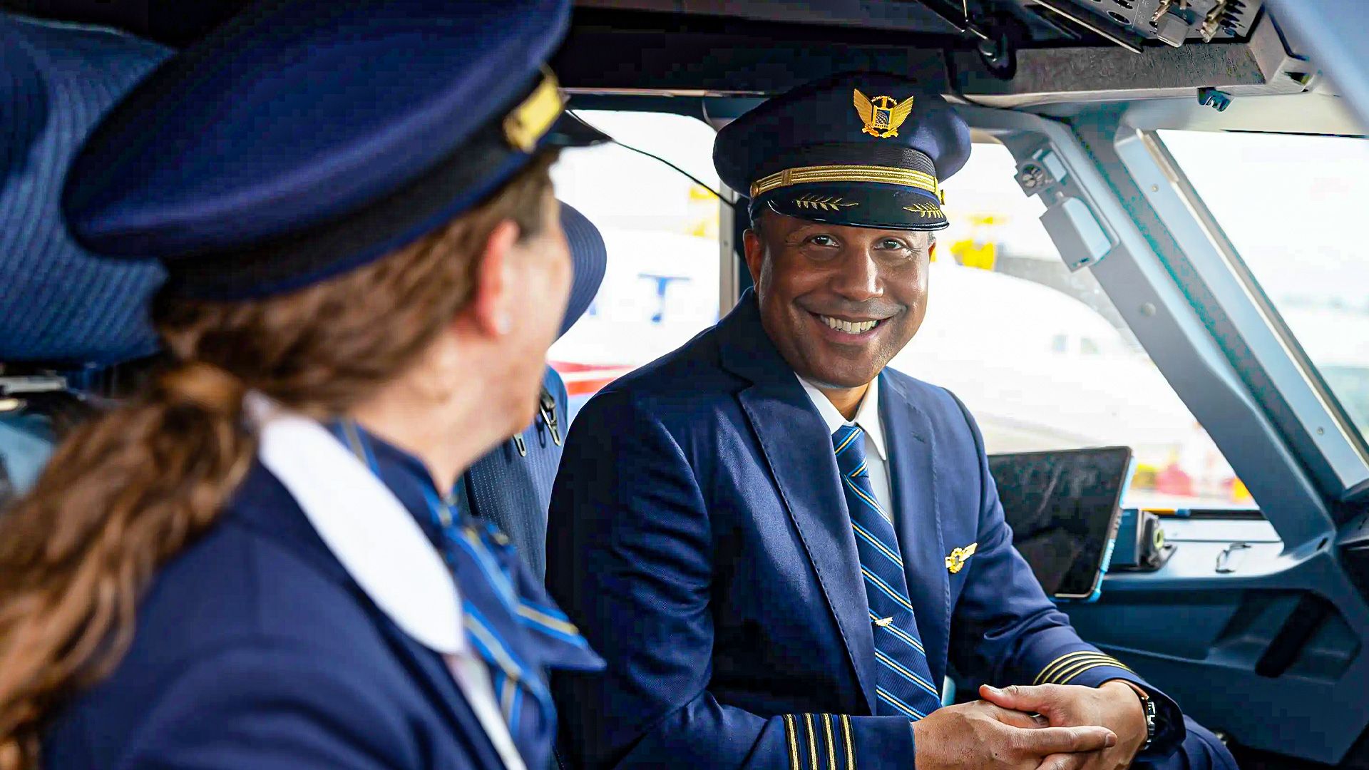 How a 10-year Air Force pilot can walk into a $20 million airline career