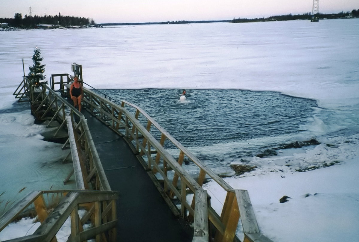 The swim that symbolized peace: Lynne Cox and the opening of the Bering ...