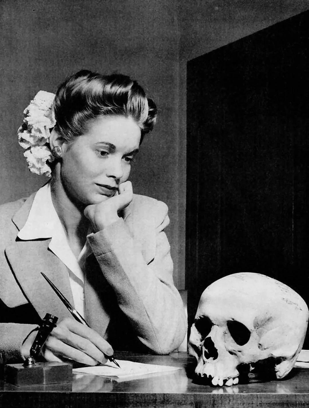 15 historical photos we'd like to give back to the history books