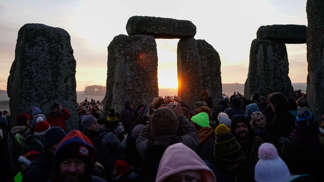 Archaeologists uncover 5,000-year-old Stonehenge prototype in Bulford